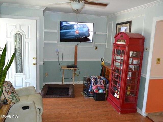 house with 3 bedroom, Keansburg NJ ES104606534