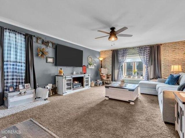 house with 3 bedroom, Keansburg NJ ES105123016