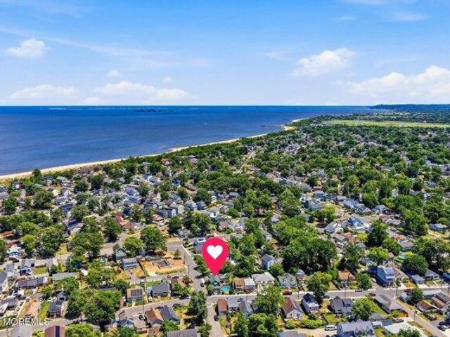 house with 3 bedroom, Keansburg NJ ES105157974