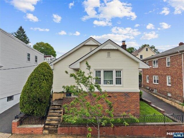 house with 3 bedroom, Kearny NJ DLS102317160