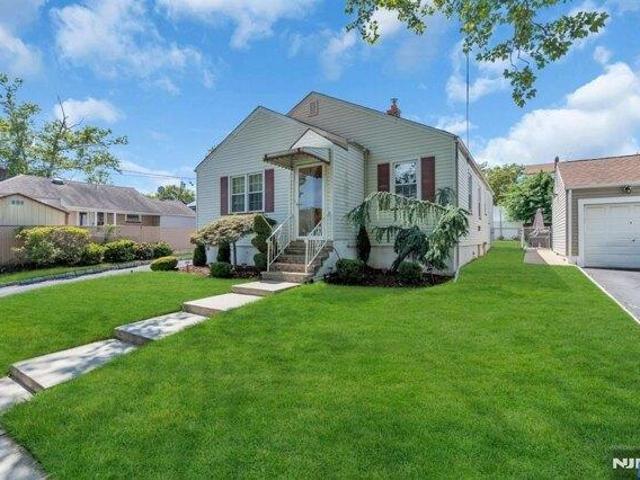 house with 3 bedroom, Kearny NJ ES105124552