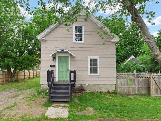 house with 3 bedroom, Keene NH DS104190909
