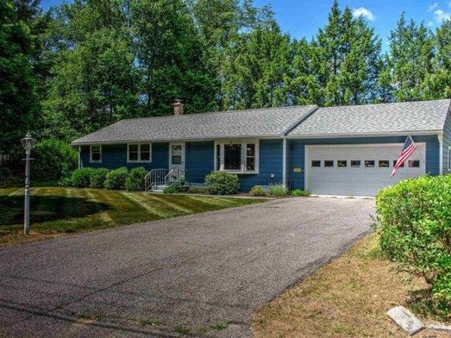 house with 3 bedroom, Keene NH DS104351292