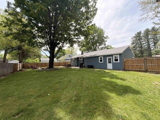 house with 3 bedroom, Keene NH ES103036078