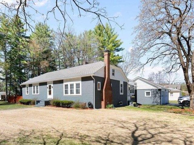 house with 3 bedroom, Keene NH ES103036710