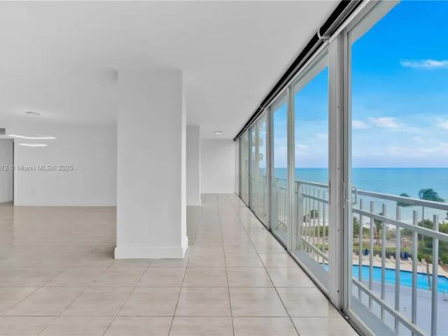 house with 3 bedroom, Key Biscayne Fl FL DS102519491