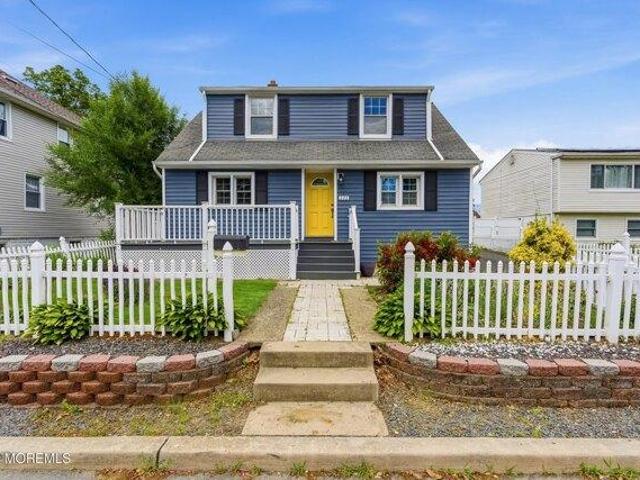 house with 3 bedroom, Keyport NJ DS104409354