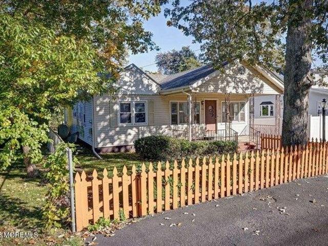 house with 3 bedroom, Keyport NJ DS102476069