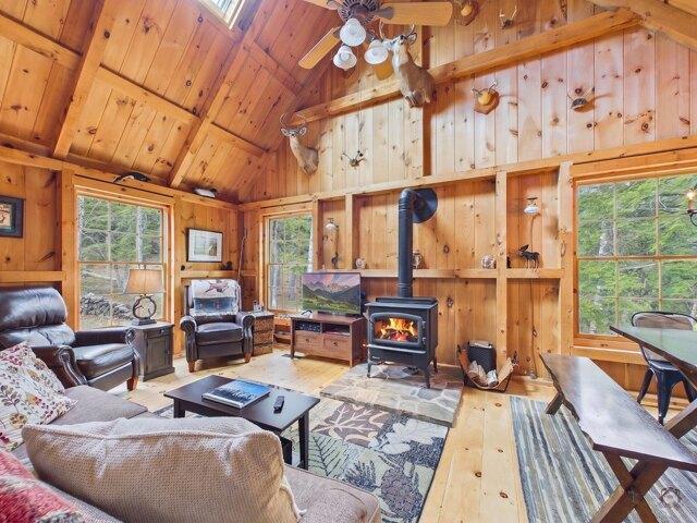house with 3 bedroom, Kingfield ME ES104831495