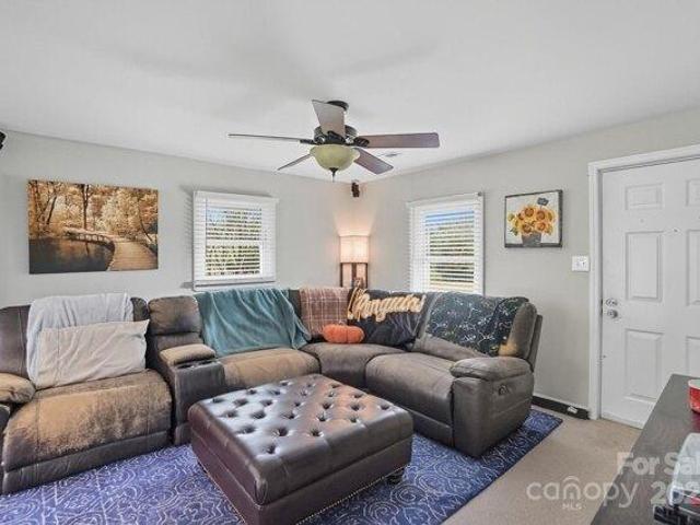 house with 3 bedroom, Kings Mountain NC ES104902816