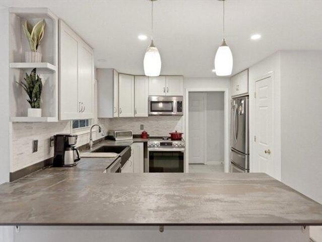 house with 3 bedroom, Kingston MA DS102670154