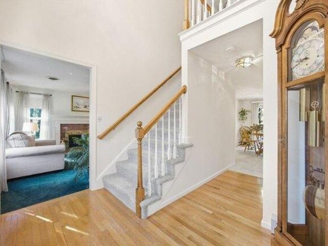 house with 3 bedroom, Kingston MA ES103222246