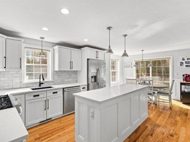 house with 3 bedroom, Kingston MA ES104079226