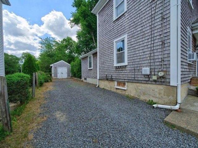 house with 3 bedroom, Kingston MA ES104331629