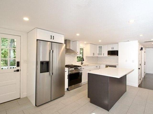 house with 3 bedroom, Kingston MA ES104809368