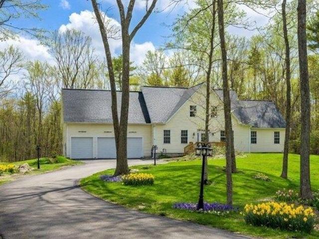 house with 3 bedroom, Kingston NH DS103221166