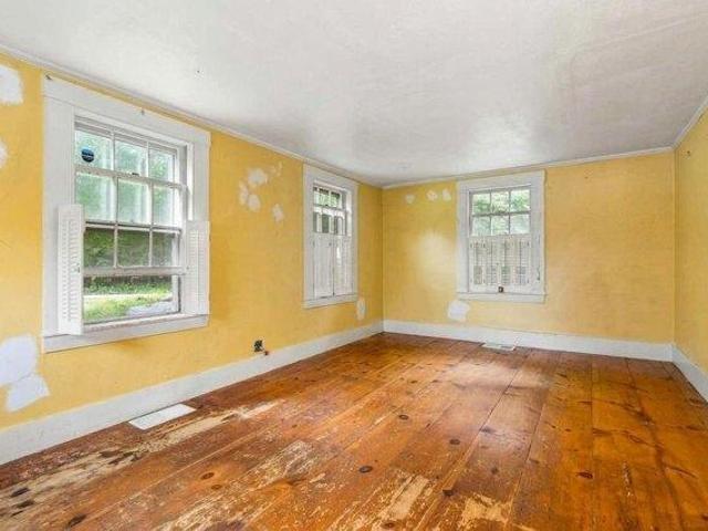 house with 3 bedroom, Kingston NH ES105172706