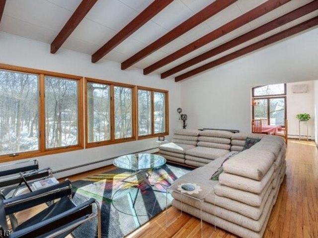 house with 3 bedroom, Kinnelon NJ ES104512267