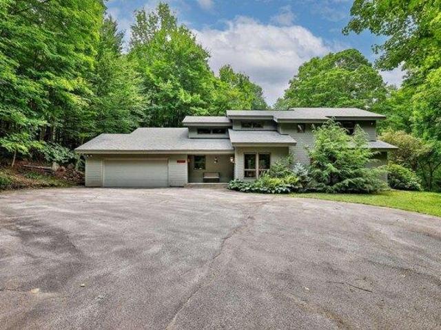 house with 3 bedroom, Killington VT ES105106472
