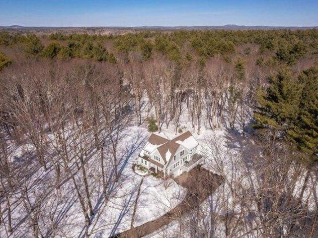 house with 3 bedroom, Kittery ME DLS102063363