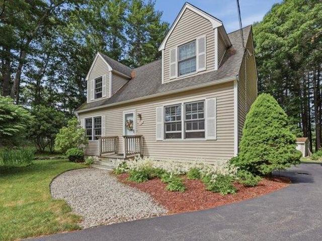 house with 3 bedroom, Kittery ME DS104113163