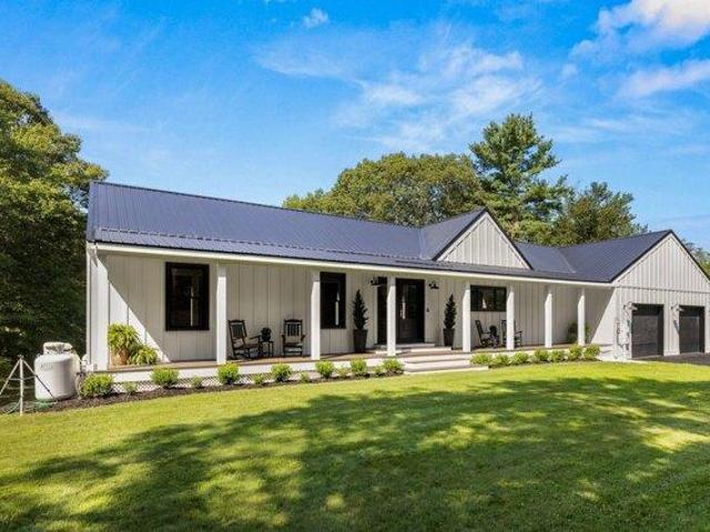 house with 3 bedroom, Kittery ME DS103099328