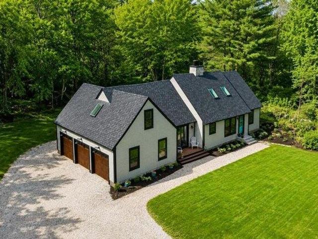 house with 3 bedroom, Kittery ME DS103160496