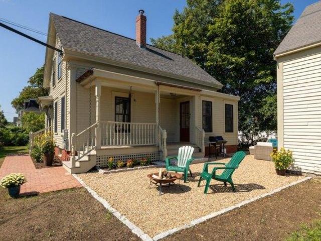 house with 3 bedroom, Kittery ME ES105174970