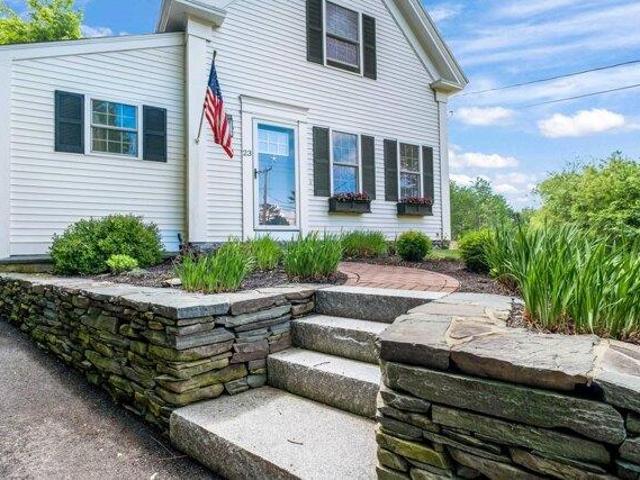 house with 3 bedroom, Kittery ME ES103069987