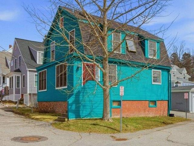 house with 3 bedroom, Kittery ME ES103128604