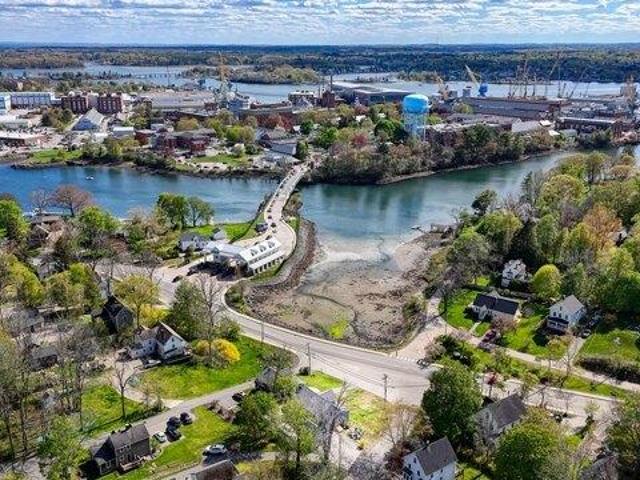 house with 3 bedroom, Kittery ME ES103888885