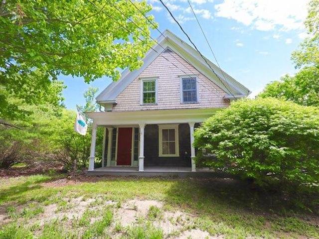 house with 3 bedroom, Lamoine ME ES104946937