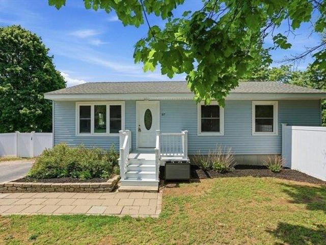 house with 3 bedroom, Lancaster MA ES103160371
