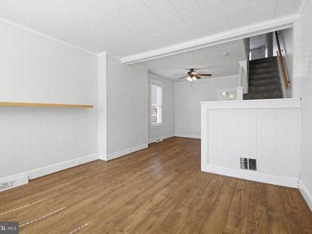 house with 3 bedroom, Lancaster PA DS103621894