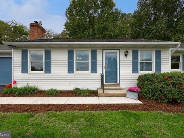 house with 3 bedroom, Lancaster PA DS103621979