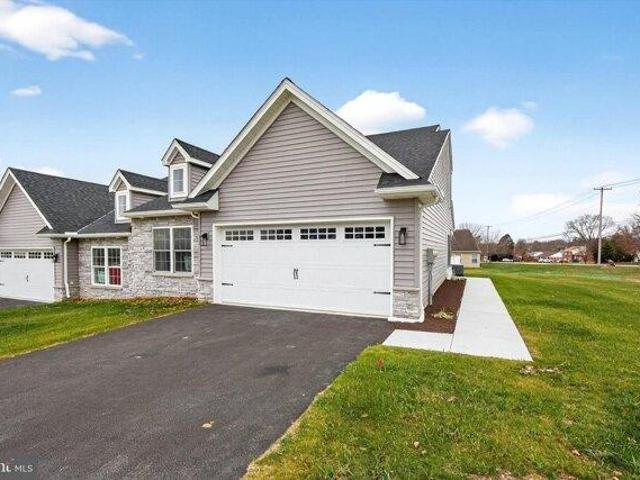 house with 3 bedroom, Lancaster PA ES103599901