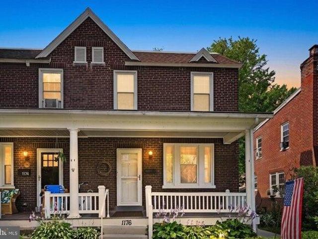 house with 3 bedroom, Lancaster PA ES104905303