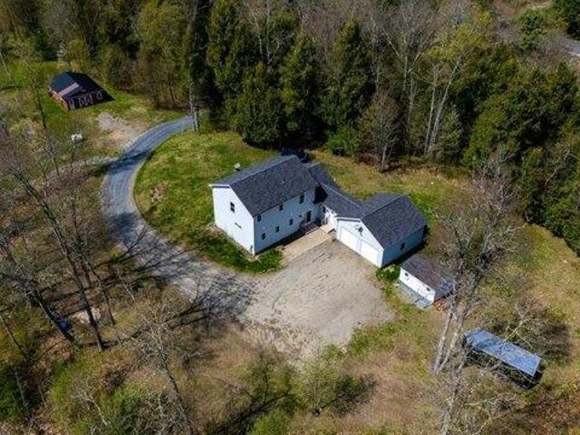 house with 3 bedroom, Landaff NH DLS102563310