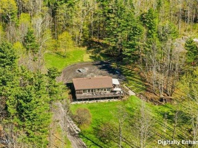 house with 3 bedroom, Lanesborough MA DS102479830