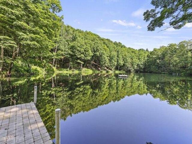 house with 3 bedroom, Lanesborough MA ES104833282