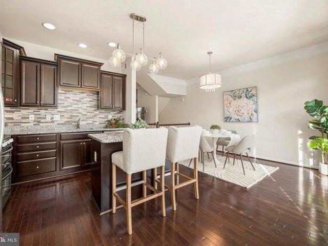 house with 3 bedroom, Lanham MD ES104906898