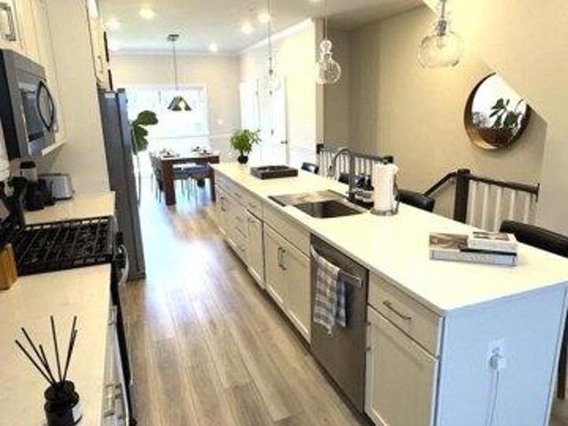 house with 3 bedroom, Lanham MD ES104909111
