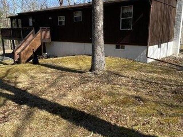 house with 3 bedroom, Lackawaxen PA ES104904875