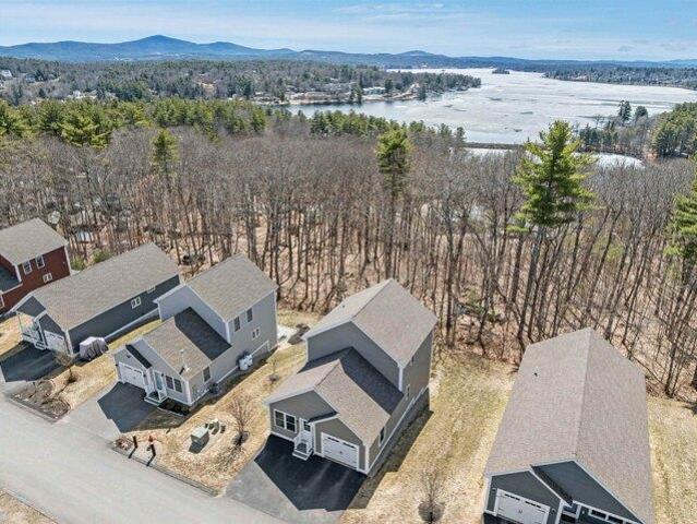house with 3 bedroom, Laconia NH DLS102777149