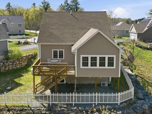 house with 3 bedroom, Laconia NH DLS102724469