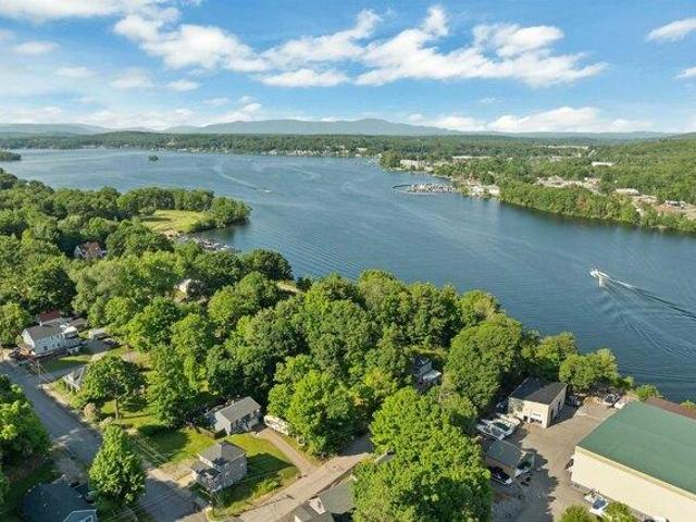 house with 3 bedroom, Laconia NH DS104010465