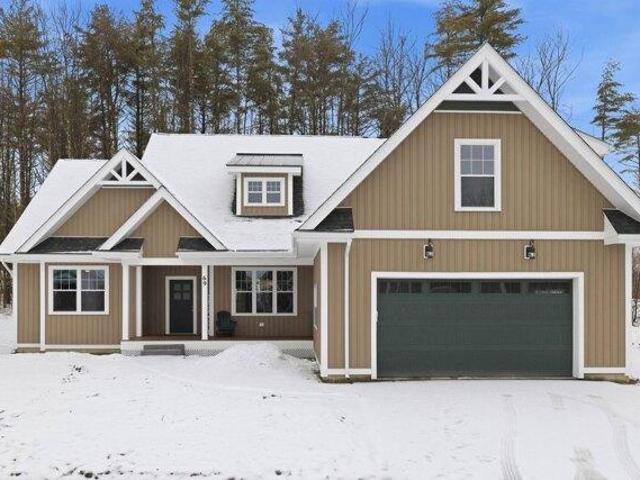 house with 3 bedroom, Laconia NH DS101896918