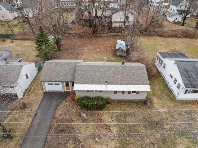 house with 3 bedroom, Laconia NH DS102120893