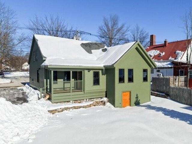 house with 3 bedroom, Laconia NH DS102314735