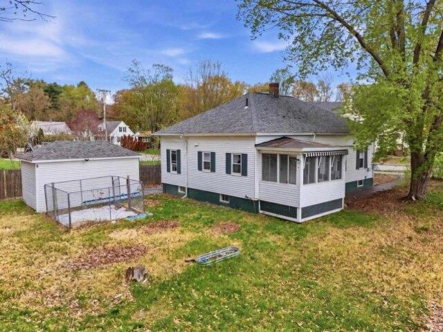 house with 3 bedroom, Laconia NH DS102670059